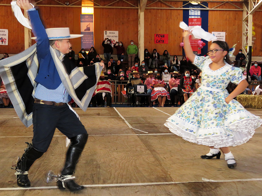 CAMPEONATO COMUNAL DE CUECA ESCOLAR DA INICIO A ACTIVIDADES DE FIESTAS ...